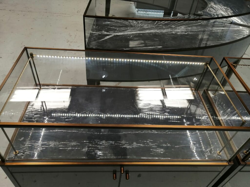 Bridge Light — A Minimalist Statement in Modern Design – Blog